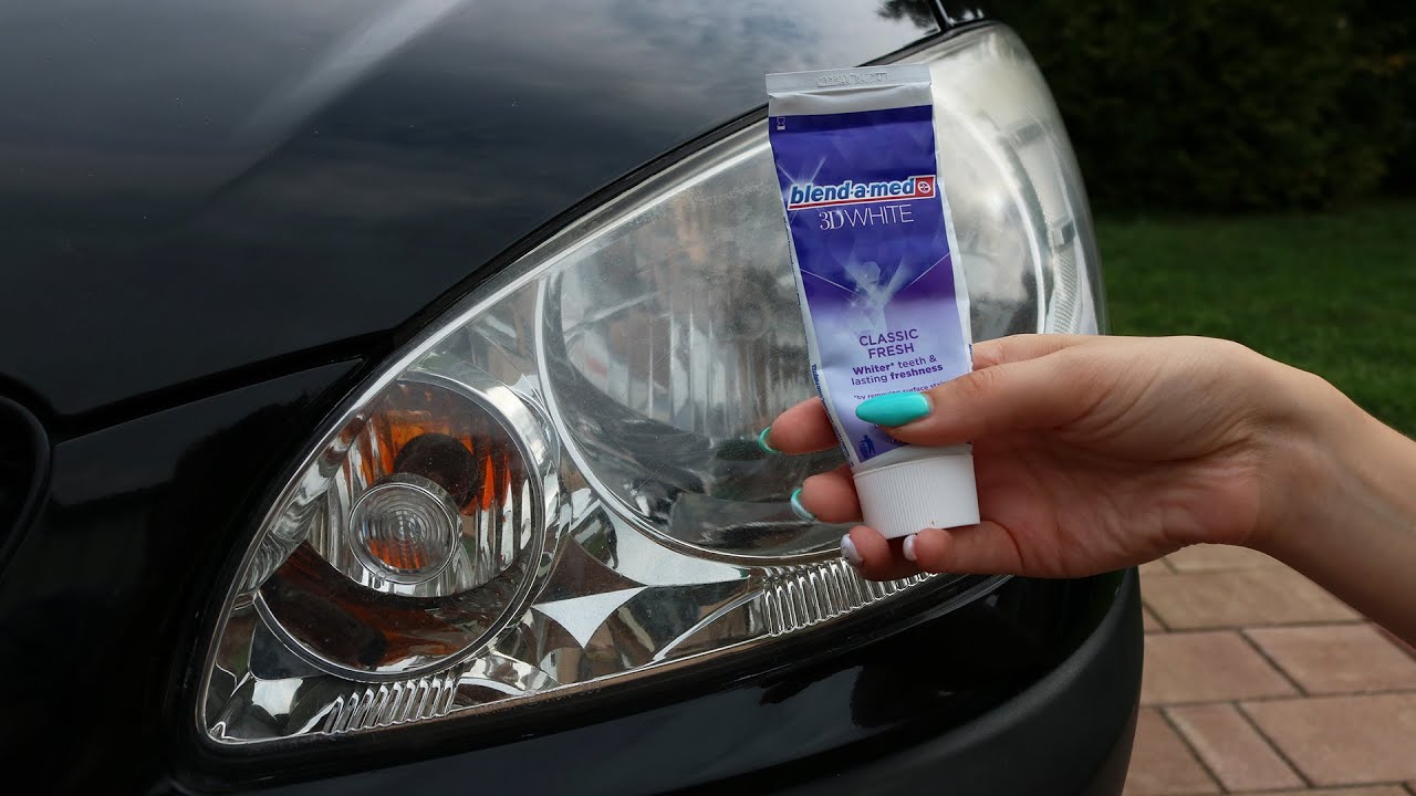 Hyundai Getz - Headlight Restoration with Toothpaste - YouTube