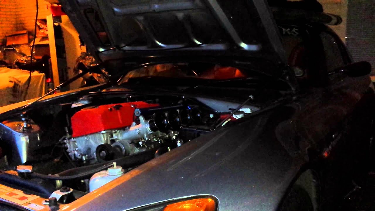 S2000 itb and carbon trumpets - YouTube