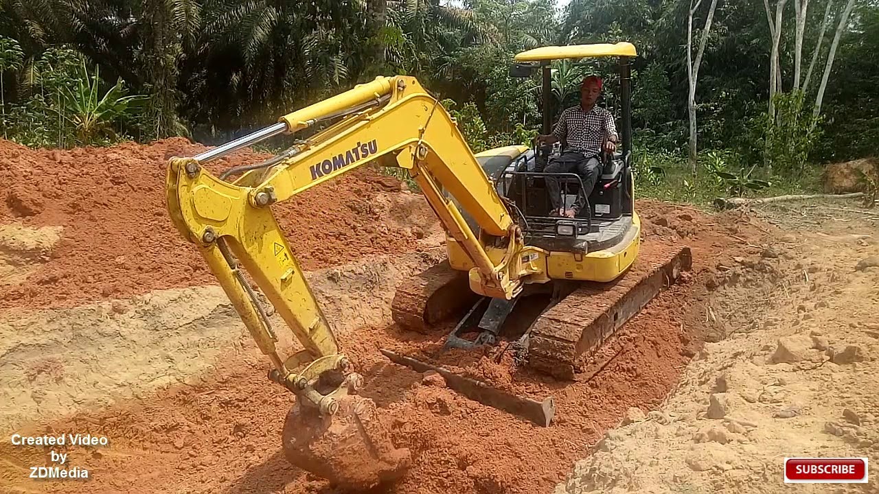 Amazing Video Excavator Video Komatsu Pc 45 Making drain and pond ...