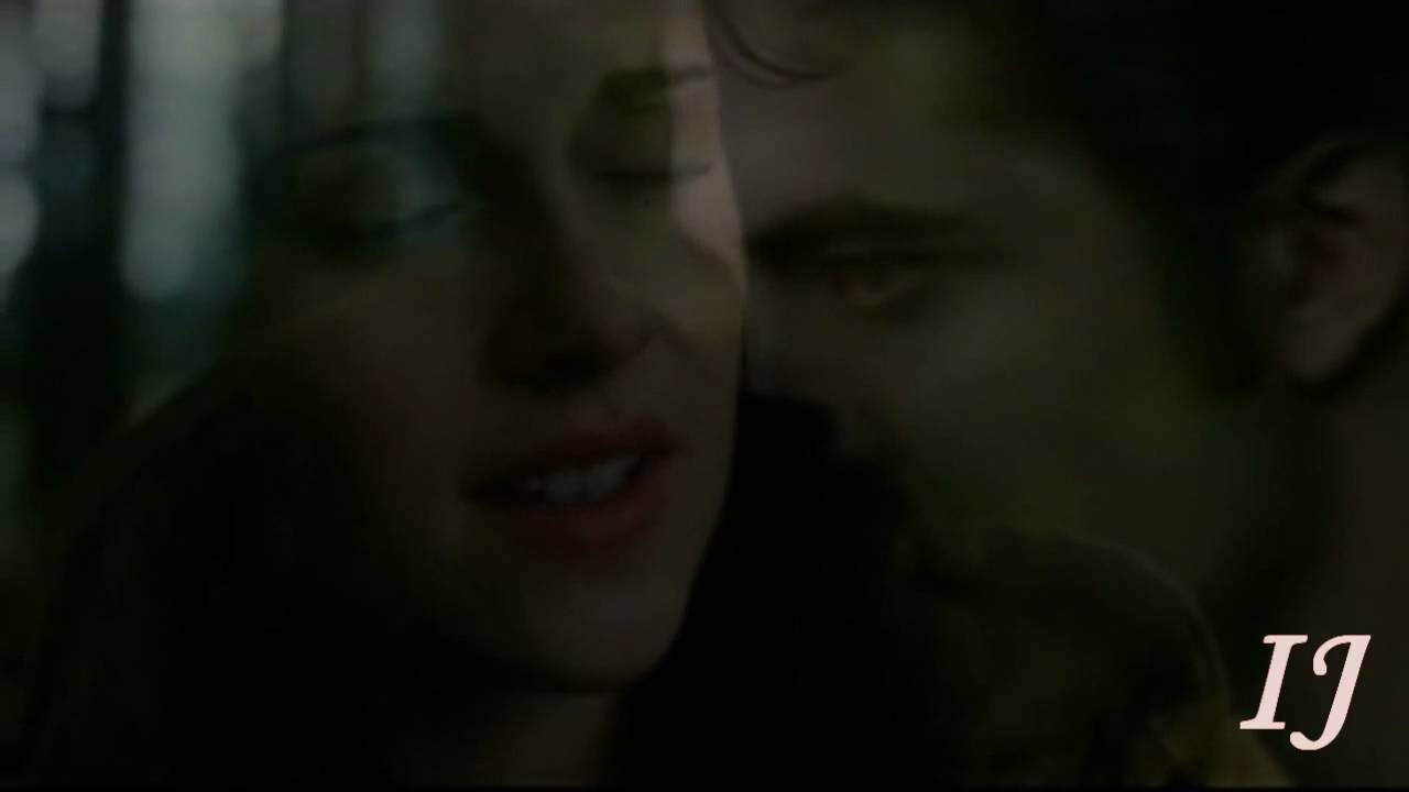 New Moon - Bella's Depression - YouTube