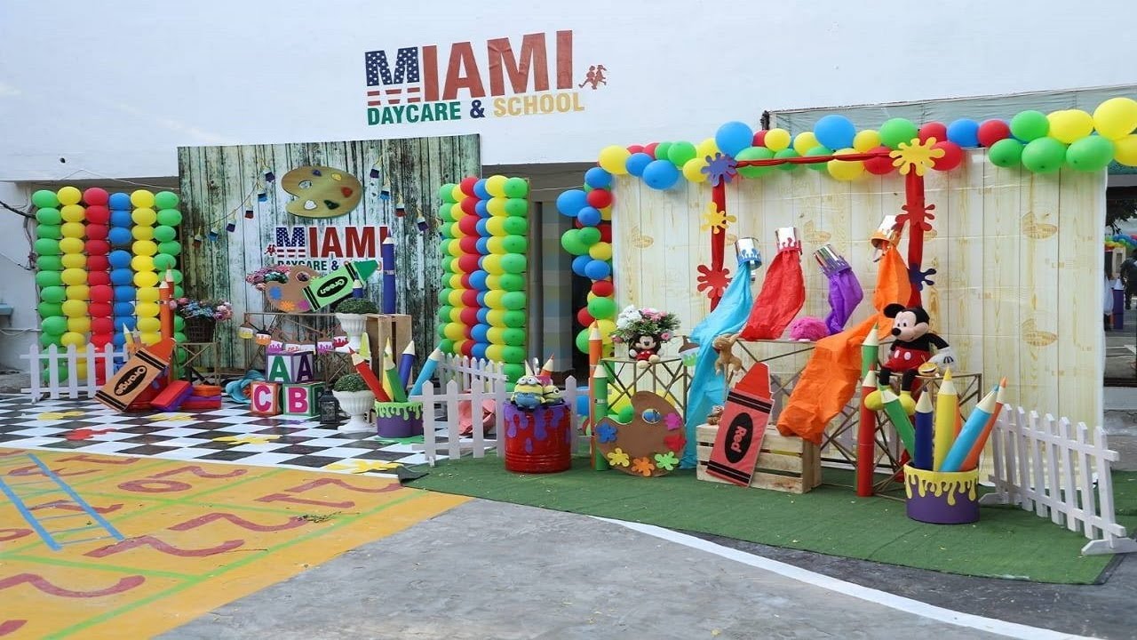 Decoration for School Event COLORS DAY | Colors Day Celebration in ...