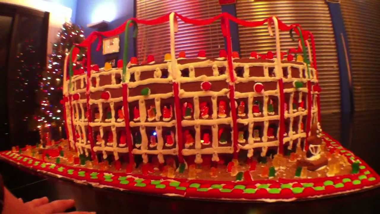 Gingerbread Roman Colosseum Fly Through! - YouTube