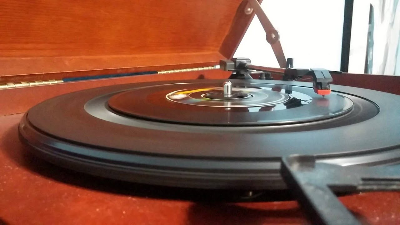 The Springfields- "Silver Threads and Golden Needl - YouTube