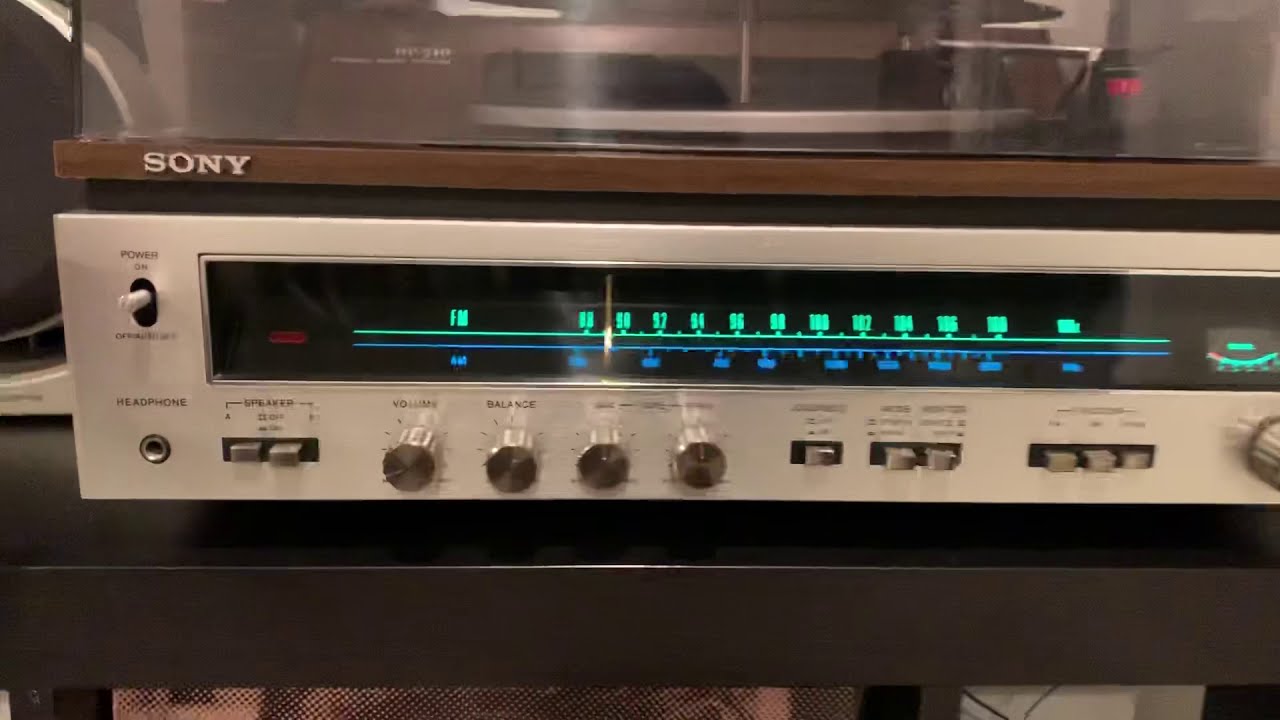 Sony HP-710 Stereo Music System AM/FM RADIO + Turntable Japan - YouTube