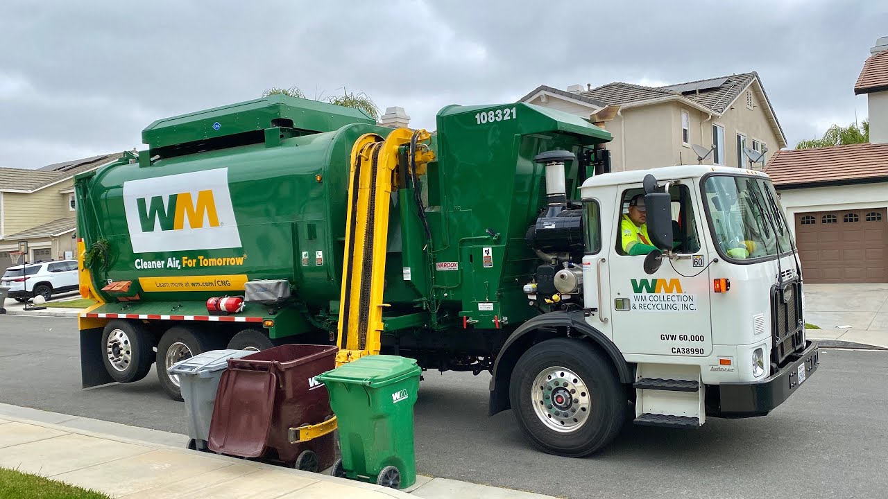 Fast Revving Brand New Waste Management Autocar ACX Amrep ASL Garbage ...