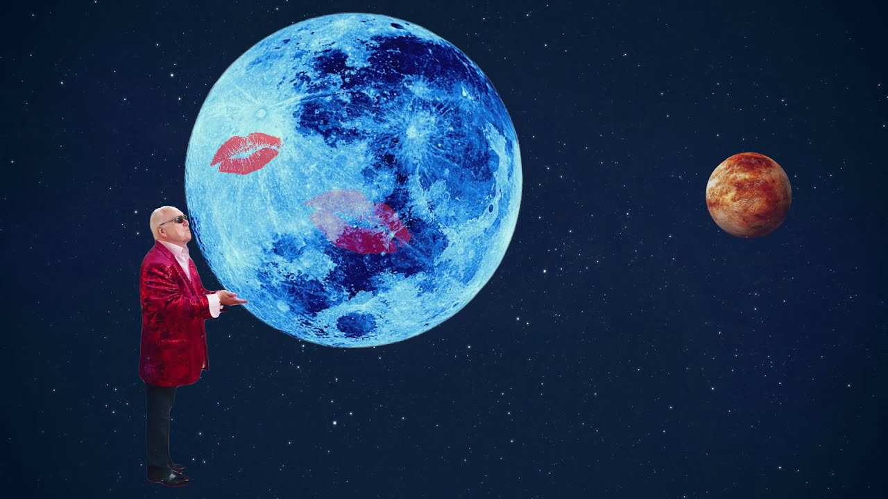 I Kiss the Blue Moon - Singer Dr. B... - YouTube