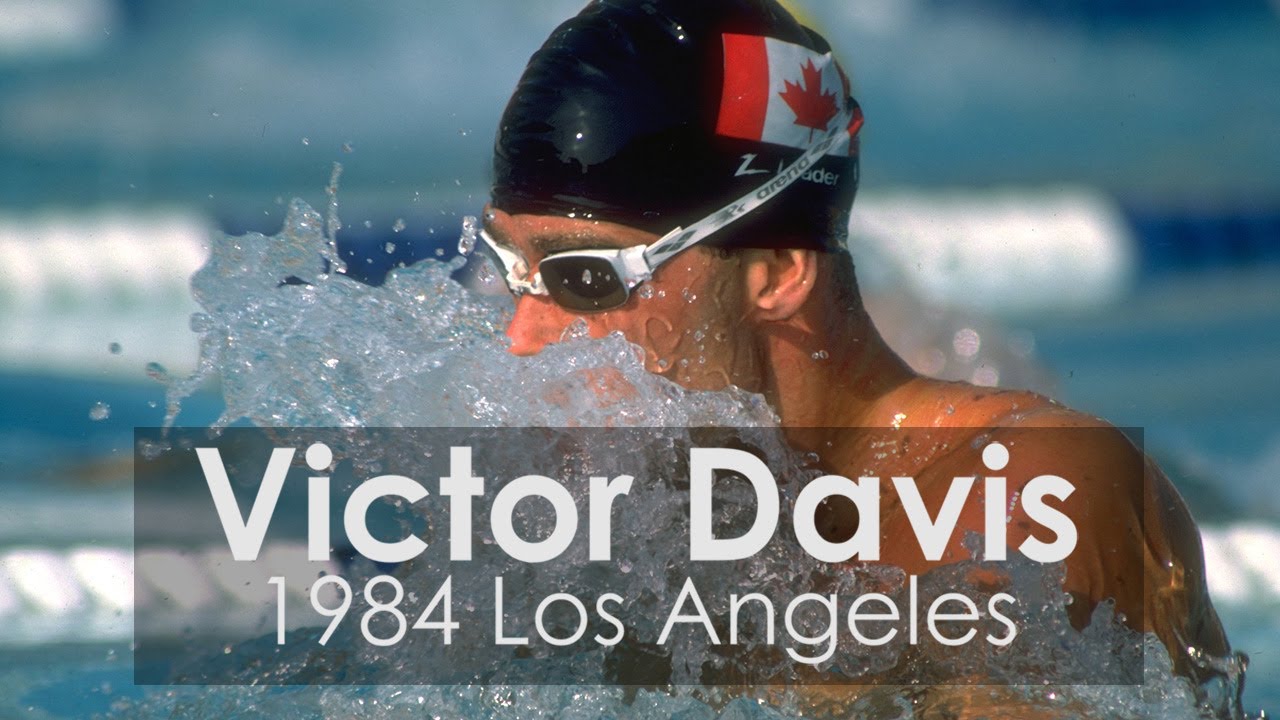 Victor Davis Sets WR in 1984 Men's 200M Breaststroke - YouTube