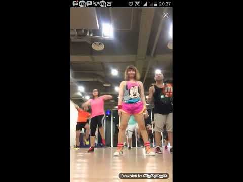 Roro Fitria Senam Aerobic