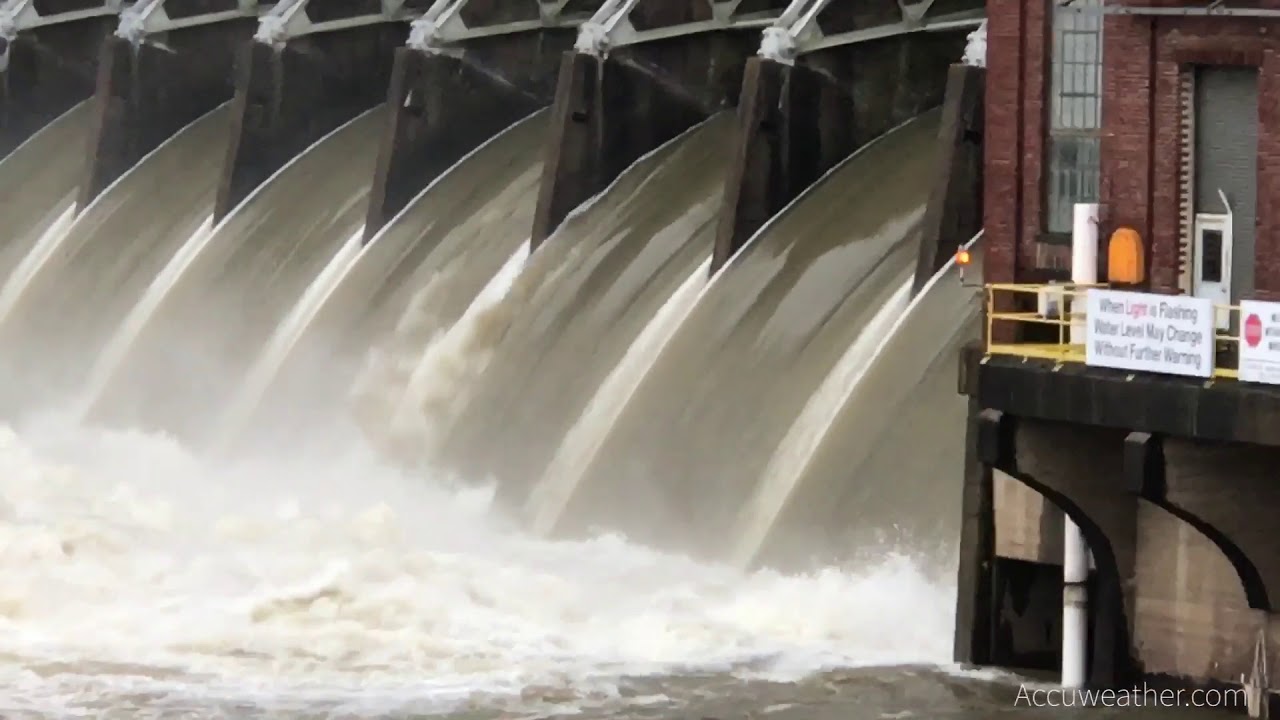 Flash flood warning: Major water flow through Remmel Dam, Malvern, AR ...