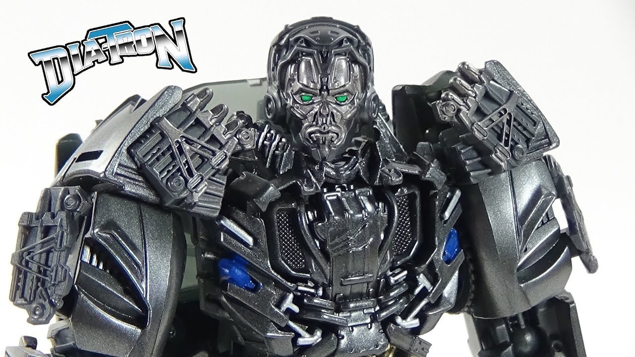 DIA-REVIEW STUDIO SERIES-11 LOCKDOWN - YouTube