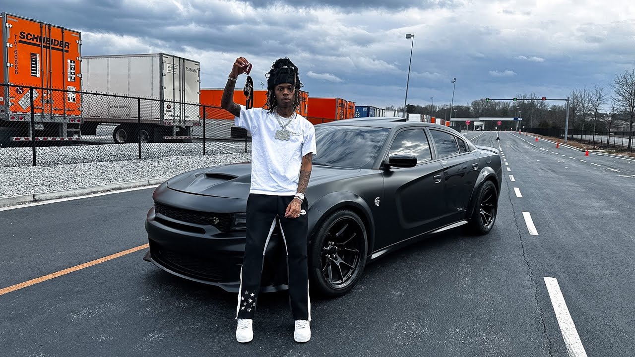 I WRAPPED MY HELLCAT - YouTube