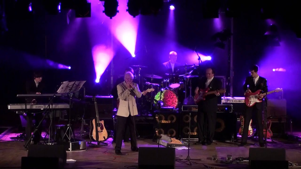 Theme from Missing - The Shadowers and Licorice Locking - YouTube