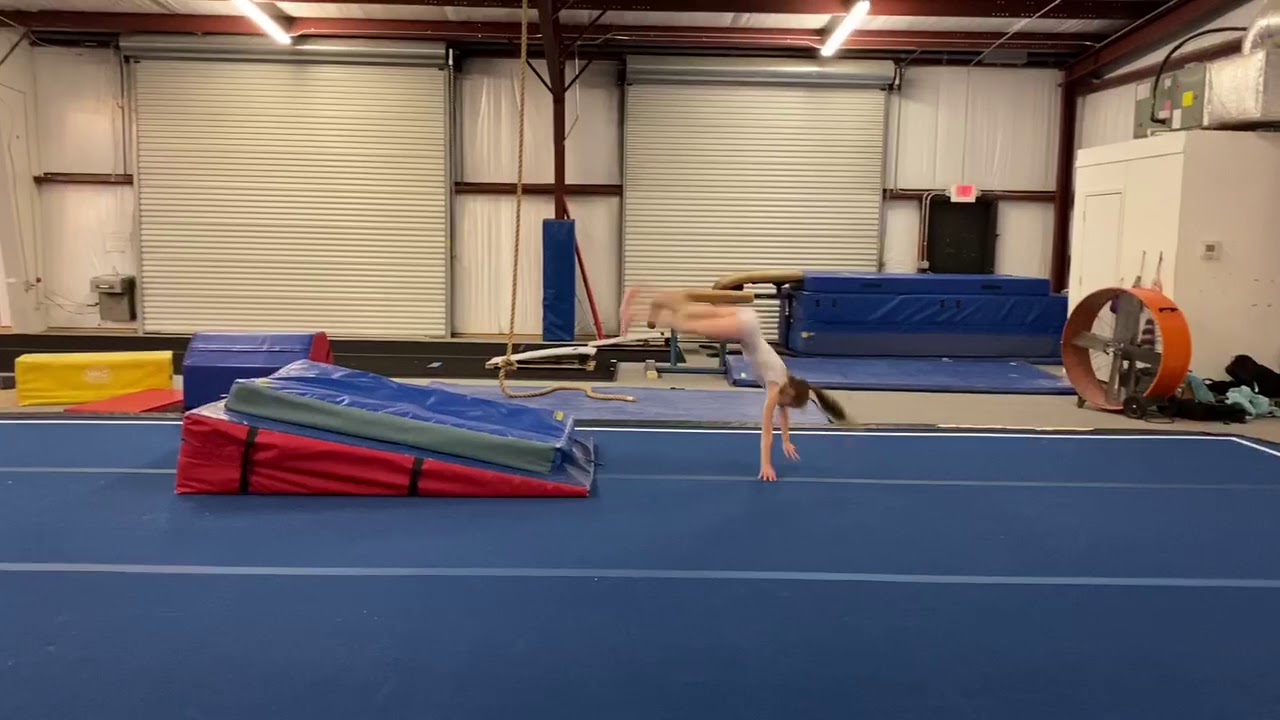 Connecting the Round-off to the jump back - YouTube