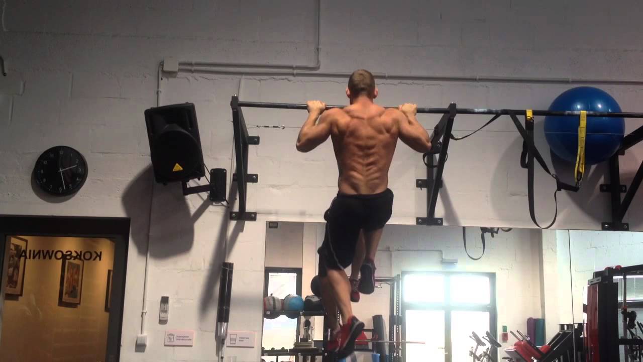 FOXFIT TV : slow pull ups - YouTube