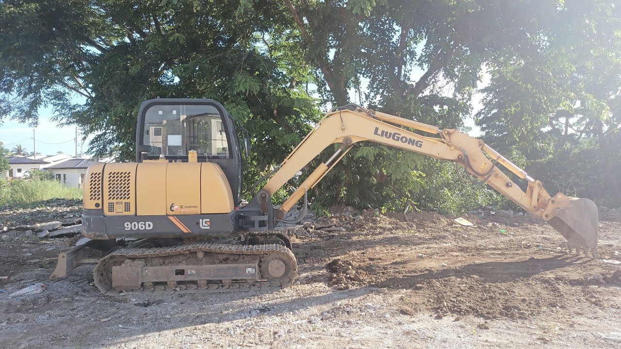 5 basic movement ng backhoe..or hydraulic excavator.. - YouTube