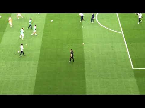 Volkan Demirel ve Hasan Şaş maç öncesi tartışıyor