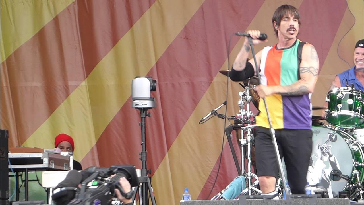 Red Hot Chili Peppers Suck My Kiss Jazz Fest 042416 Hd Youtube