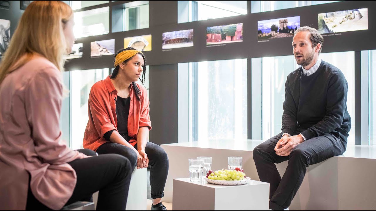 #NIEMALSVERSTUMMEN mit Alice Hasters & Friedemann Karig - YouTube