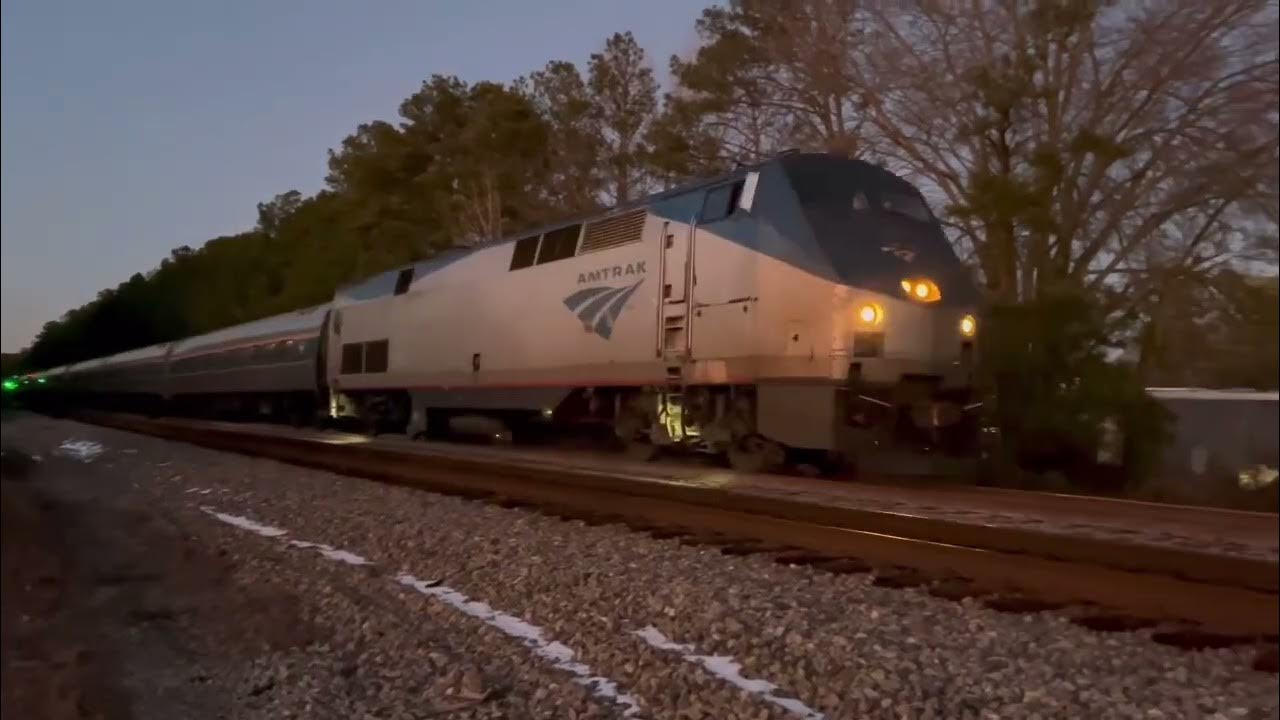 Amtrak P089 Heads SB With AMTK 48 Leading With Speed Restriction Thru Construction In Leftover ...