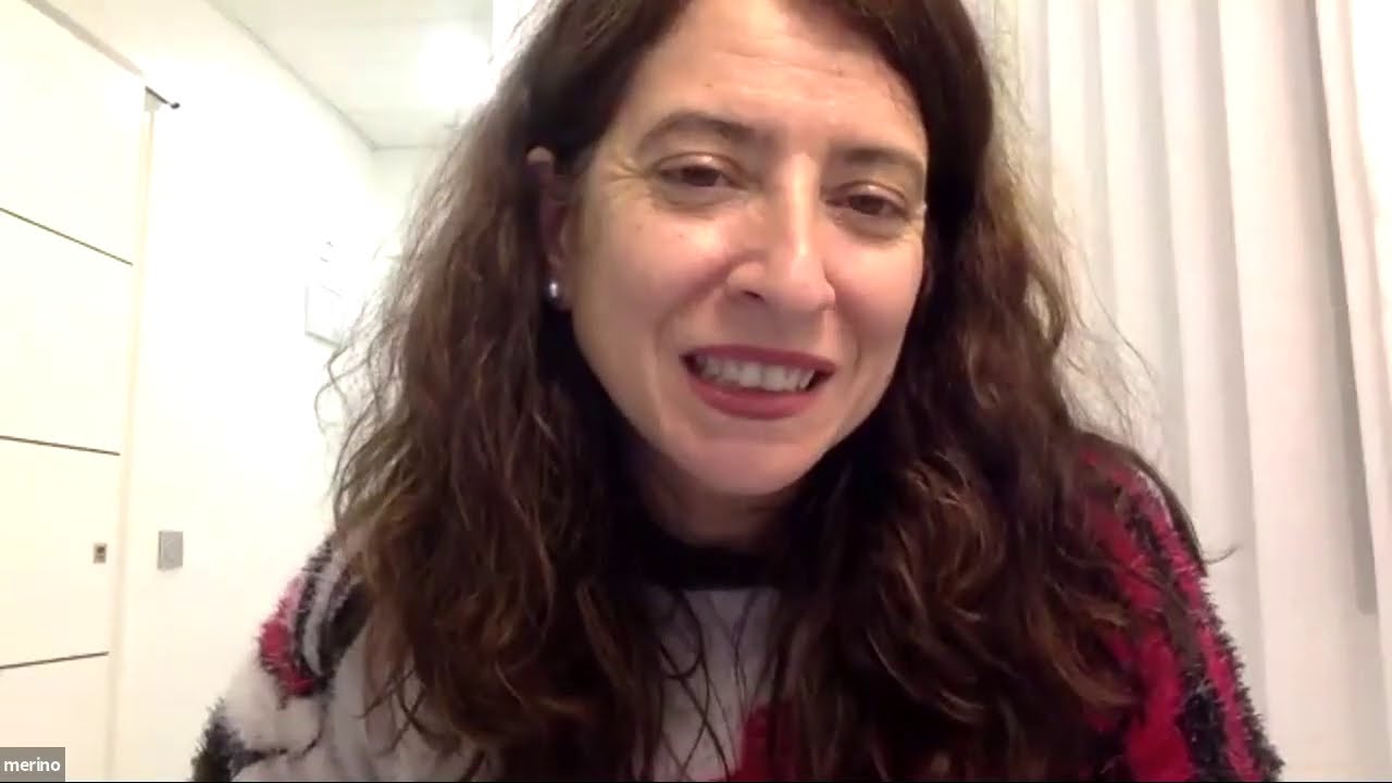 Entrevista con Ana Merino - YouTube