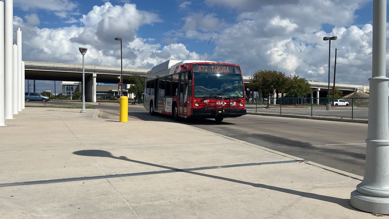 Riding VIA Metropolitan Transit (Route 672) to TAMUSA (Final ride on ...
