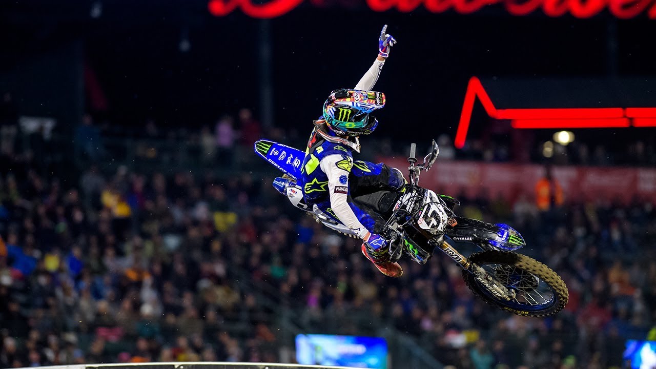 Dirt Shark - 2019 Anaheim 1 Supercross - YouTube