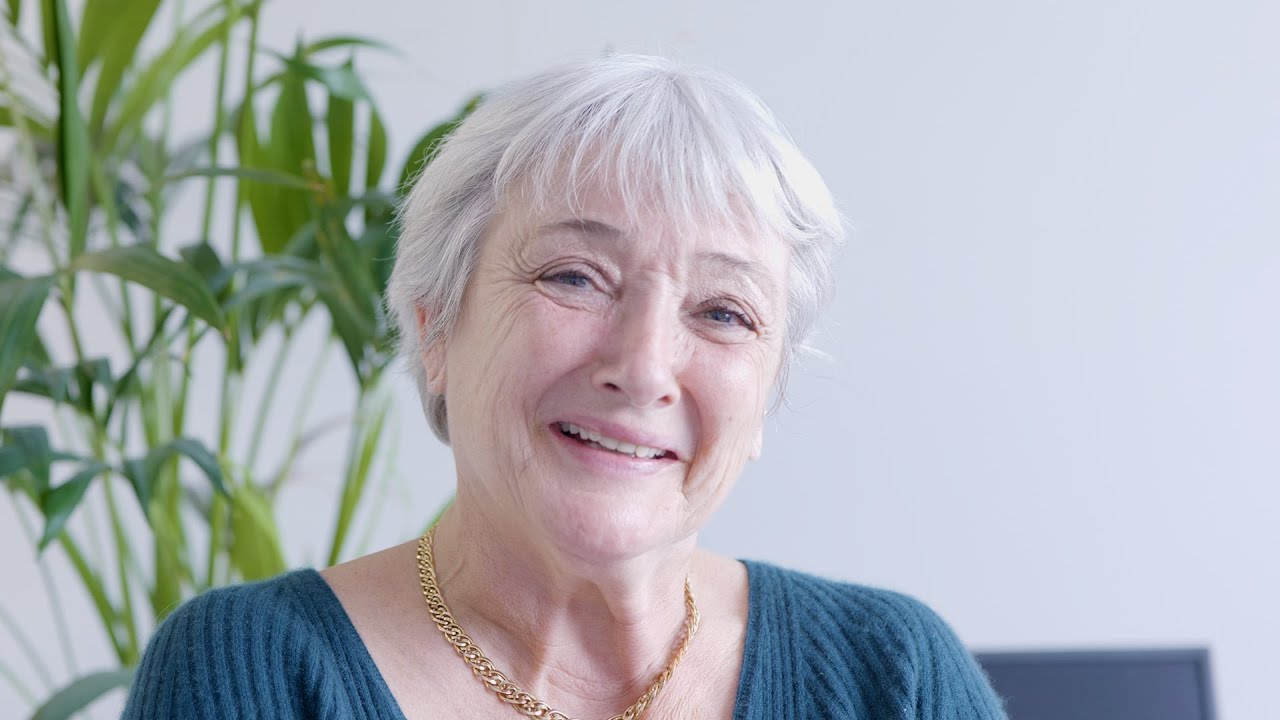 La Consult’ de Dominique Valteau-Couanet - YouTube