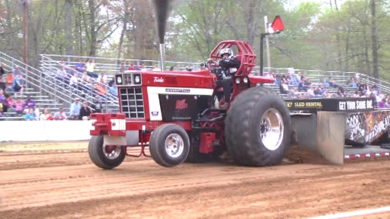 Ultimate Horsepower Truck And Tractor Pull - YouTube