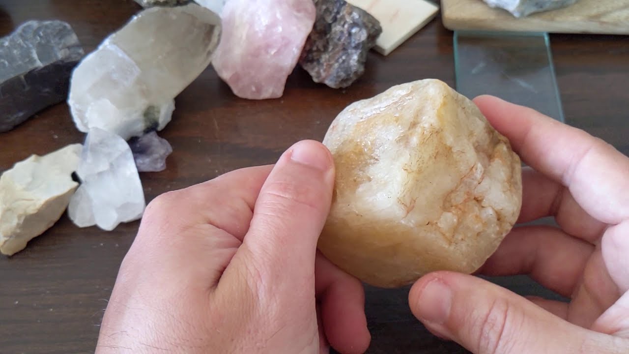 Mineral Lab: Calcite - YouTube