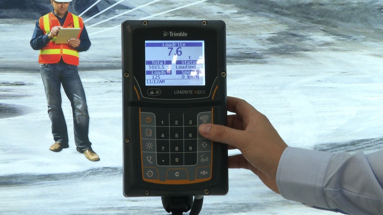 Trimble Haul Truck Monitor gives holistic view - YouTube