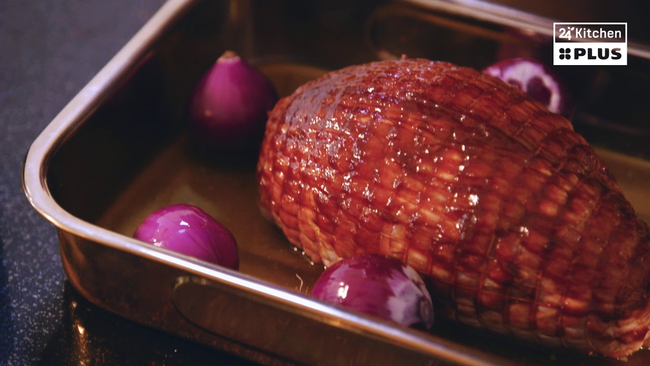 Glazed varkensrollade | Kerst met 24Kichen chefs - YouTube