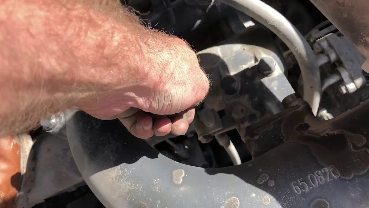 Daewoo Solar 470 Engine - YouTube