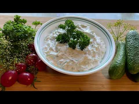 Easy Tzatziki Sauce with Sour Cream/Вкусны соус Цацики! Быстро и просто!