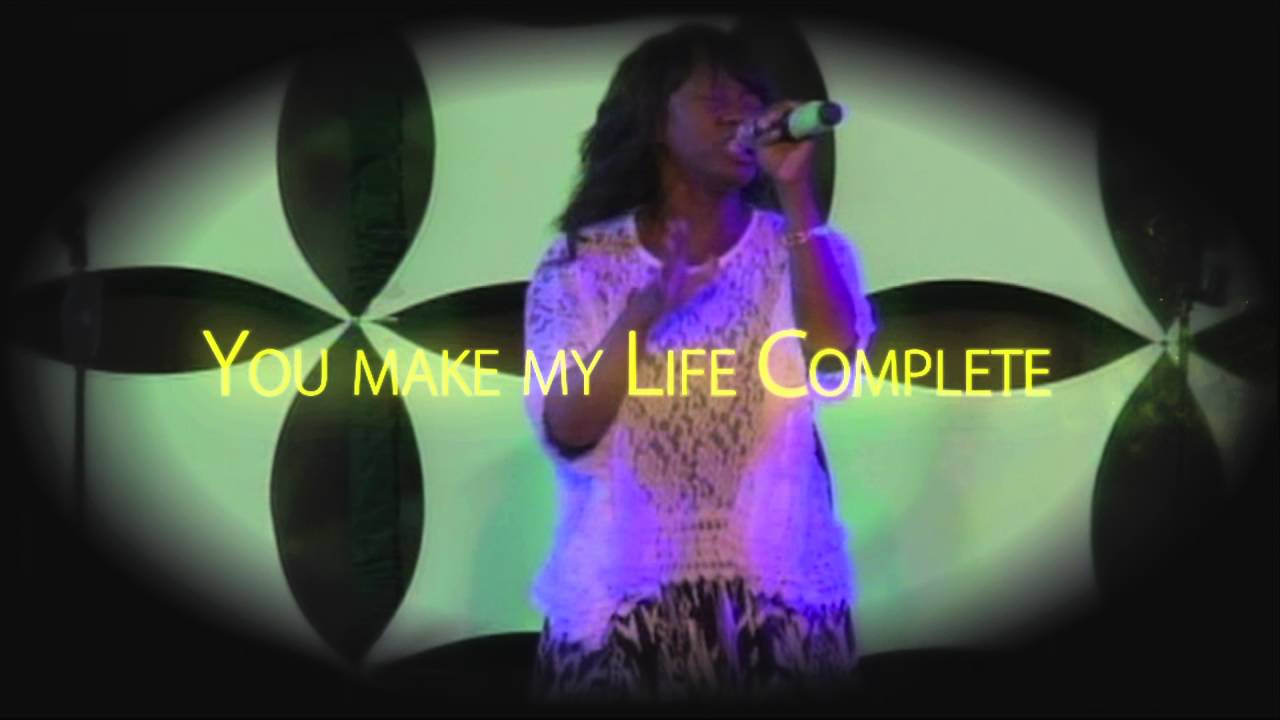 Nia Kelly - Complete (Lyric Video) - YouTube