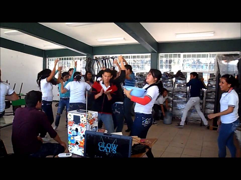 CBTa 228 HARLEM SHAKE 6ºB - YouTube