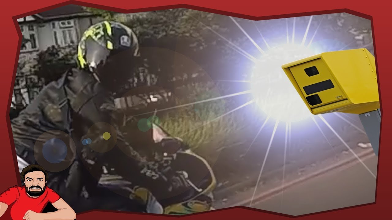 Biker wheelies past speed camera UK EPIC MOTORBIKE MOMENTS 2018 - YouTube