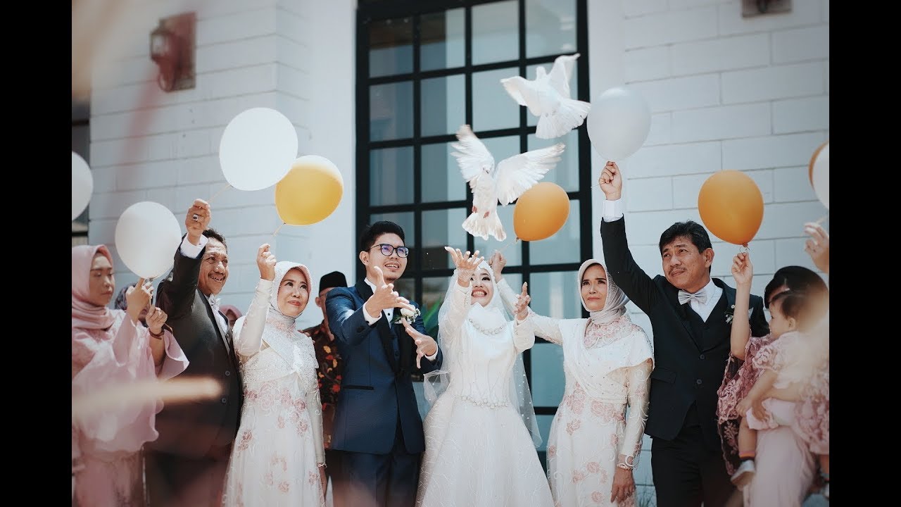 Morning Express / SDE Wedding of Elly & Ilham // Cemara Ballroom ...