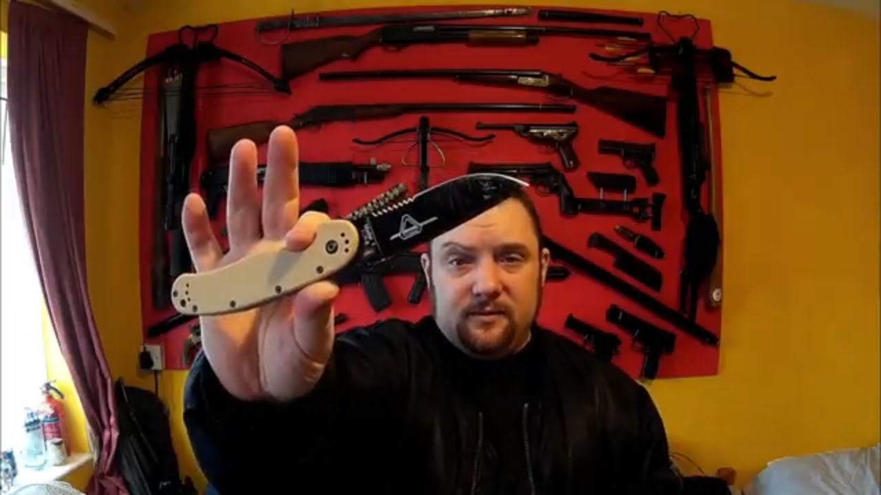 WeaponCollector E.D.C (every day carry ) April 2018 - YouTube
