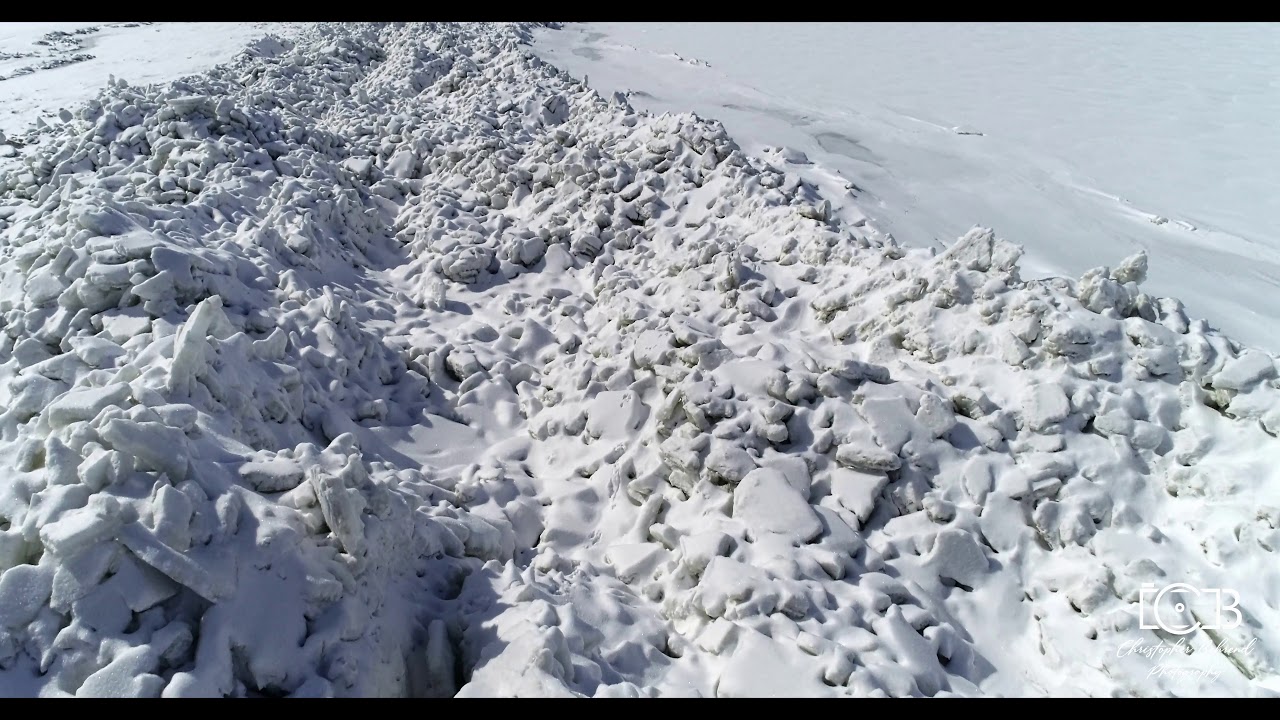 LAKE ERIE - GIANT ICE PILES/STACKING - 4K AERIAL - BUFFALO, NY 2019 ...