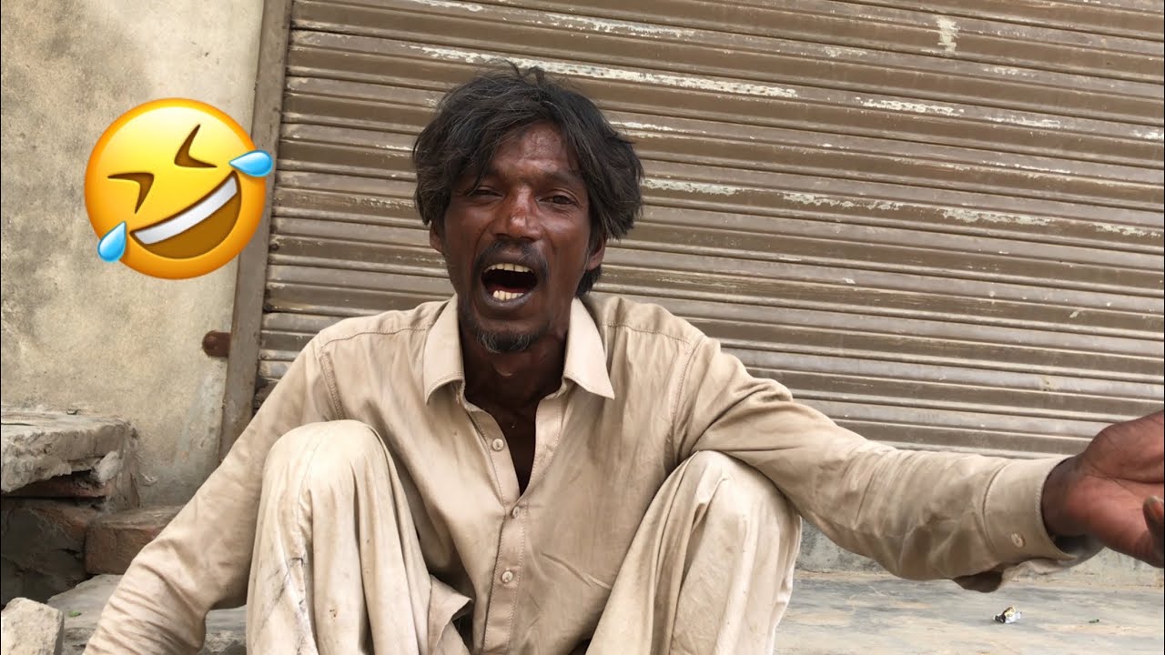 Road Talent singer saleem singing sad song - YouTube