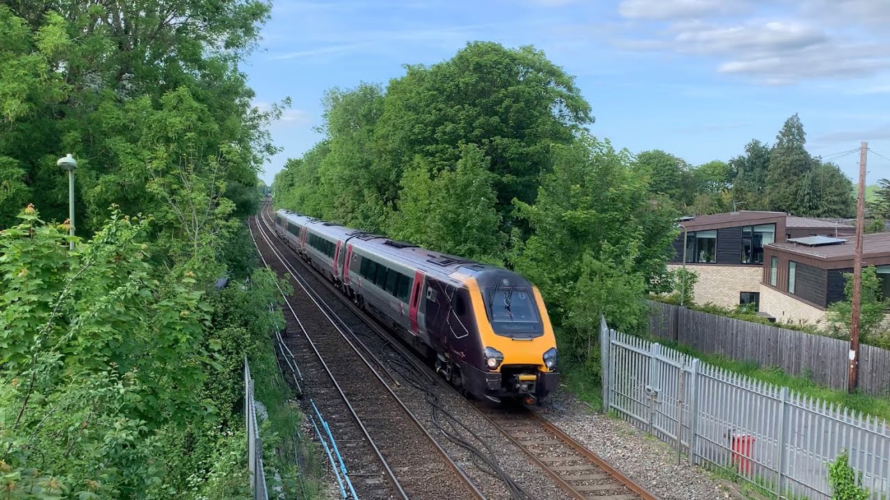 Class 220 Voyager | 220034 | Cross Country - YouTube