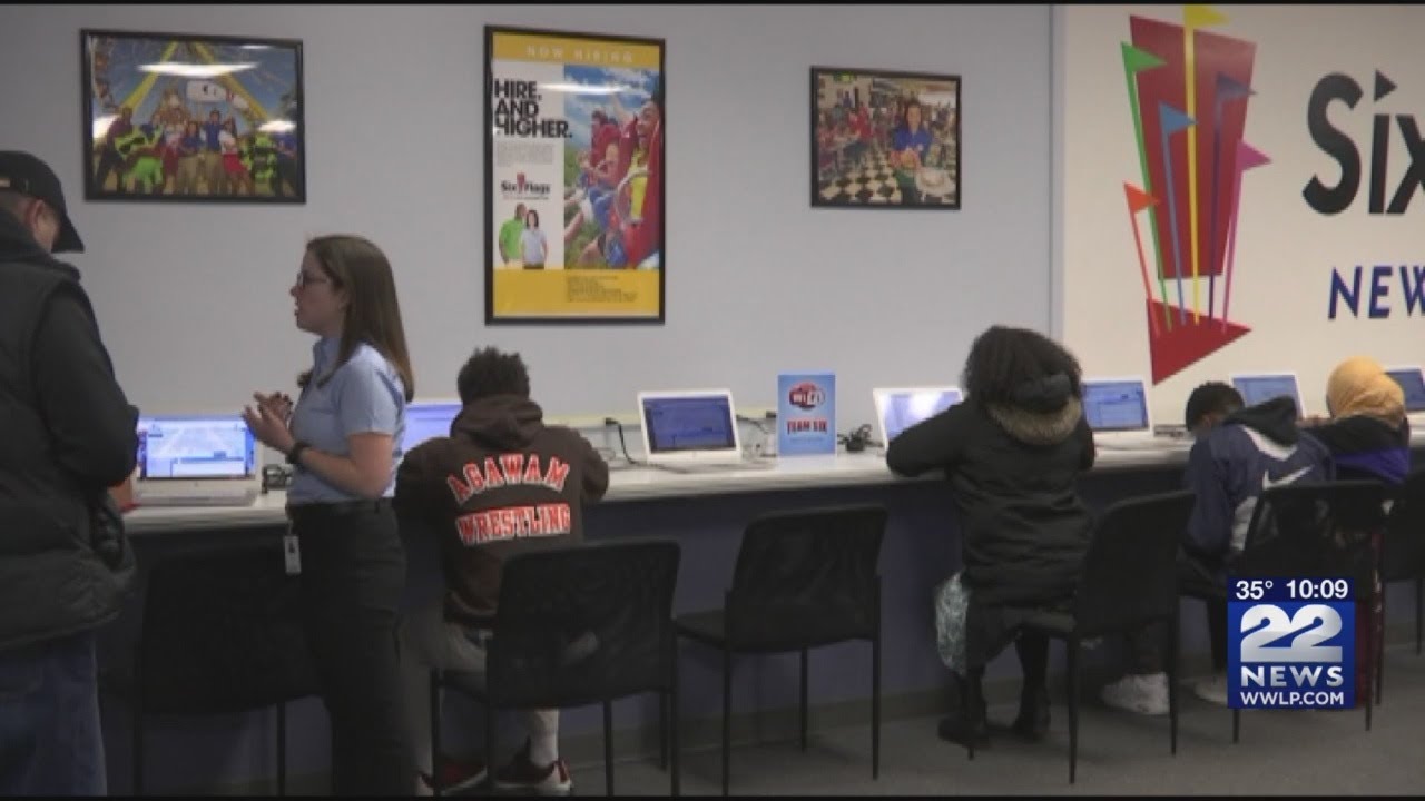 Six Flags to hire over 3,000 employees for 2020 season - YouTube