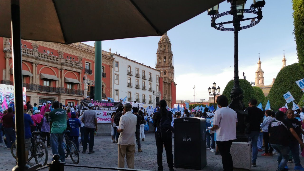 LLEGO LA BOTARGA A LEÓN CENTRO A MENOS DE LA MITAD DE SU CAPACIDAD NI ...