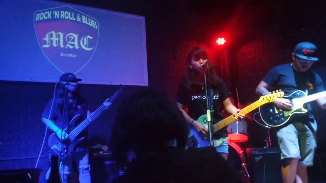 Spanghew at Mac Restobar | Island of Sofia Music Video Unveiling - YouTube