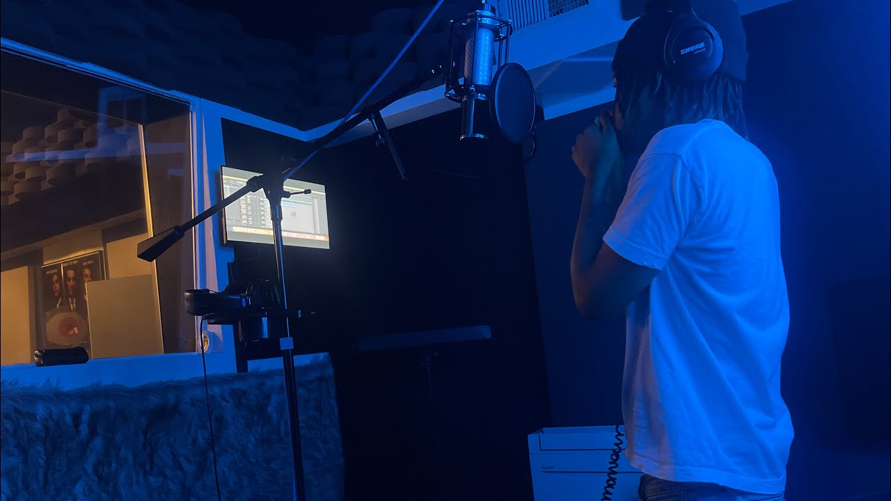 Studio Vlog Pt 2 - Keezo27 (Lil J4L tv) - YouTube