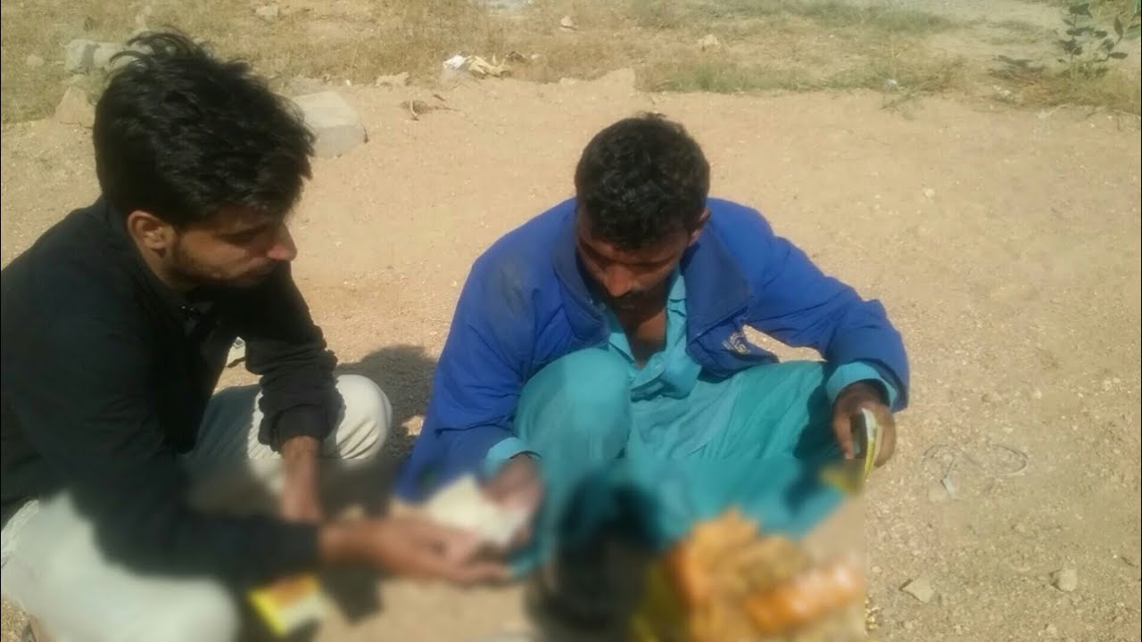 Helping poor Homeless people in pakistan | Heart touching video | plz ...