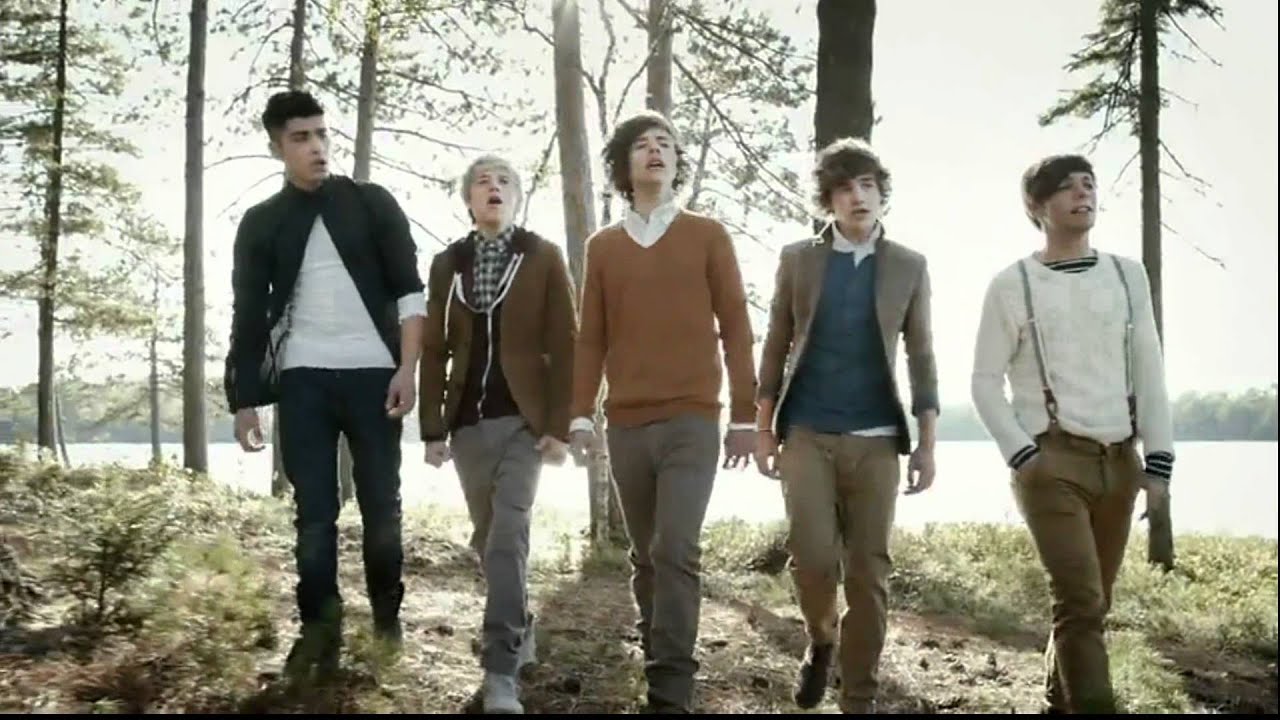 One Direction & Miley cyrus Another world - YouTube