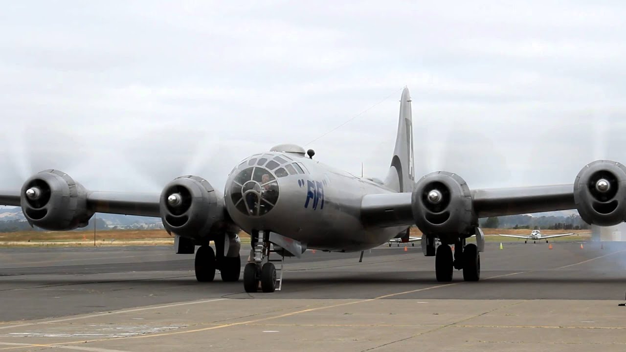B-29 Superfortress FIFI in Napa - YouTube