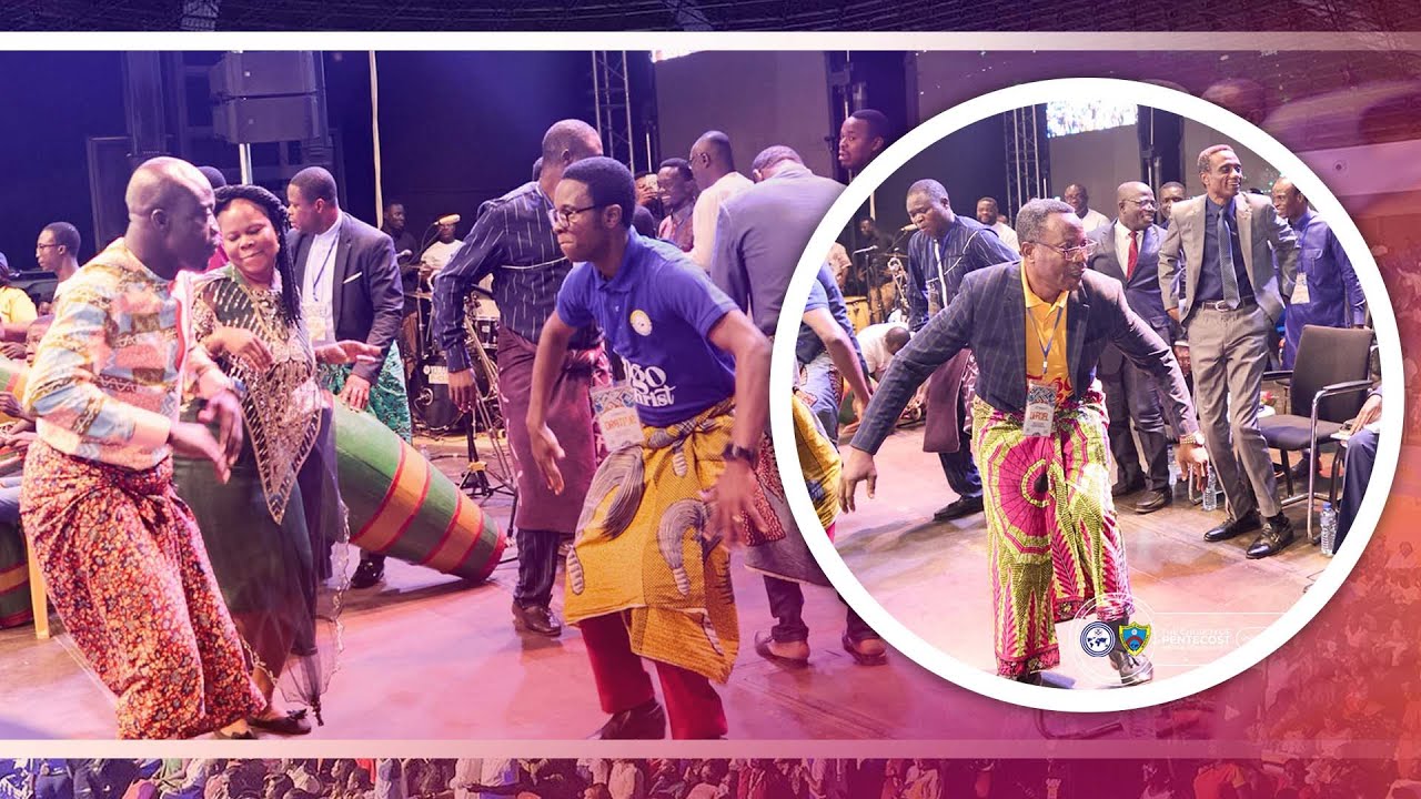 Everyone Dancing Agbadza when They Hear This Traditional Ewe Song - YouTube