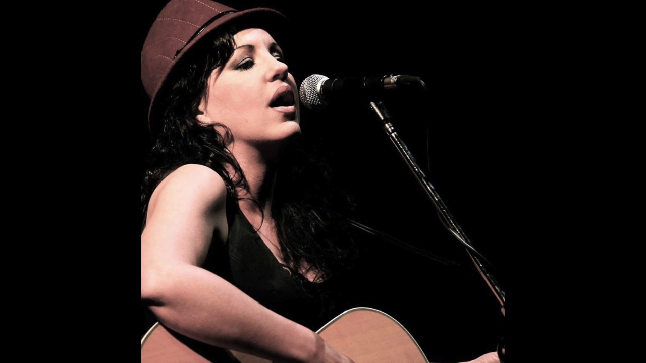 Sarah Gillespie - The Bees and the Seas - YouTube
